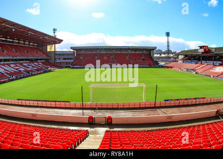 Barnsley football stadium (Oakwell Stock Photo - Alamy