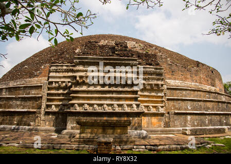 Kantaka Cetiya stupa at Mihintale buddhist site in Sri Lanka Stock ...