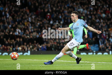 Manchester City's Phil Foden scores the opening goal during the UEFA ...