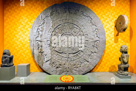 Mexico. Copy of Aztec calendar the Sun Stone Stock Photo - Alamy