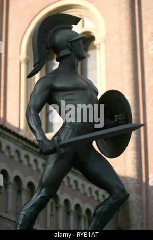 USC statue of Tommy Trojan on campus of University of Southern ...