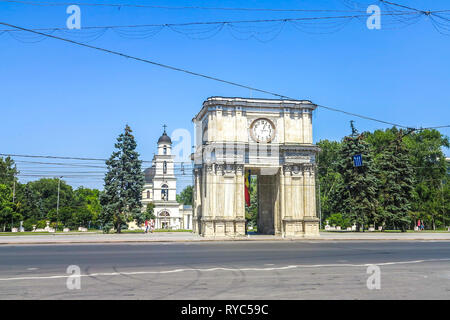 Triumphal Arch and the Metropolitan Cathedral Nativity of the Lord ...