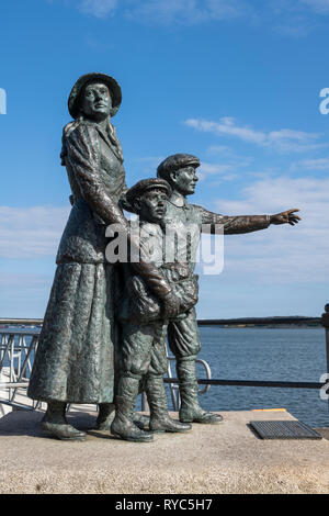 IRELAND Cobh Statue of Annie Moore and her brothers. She was the Stock ...