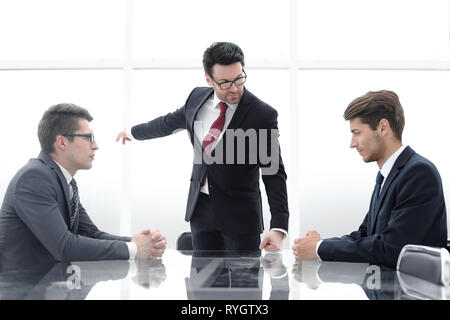 angry boss points an incompetent employee to the doo Stock Photo - Alamy