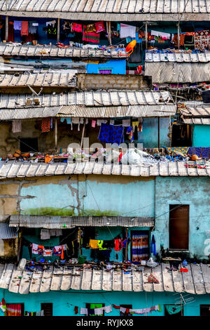 Slums in Abidjan, Ivory Coast Stock Photo - Alamy