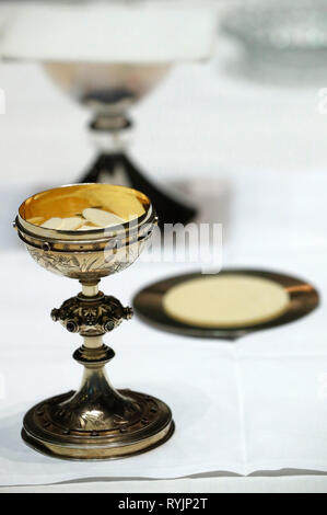 Catholic mass. Eucharist table. France Stock Photo - Alamy