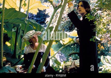 THE GOVERNESS (1998) MINNIE DRIVER, JONATHAN RHYS MEYERS GOVN 001 Stock ...