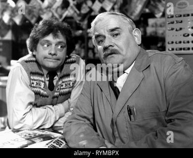 OPEN ALL HOURS (TV) RONNIE BARKER, DAVID JASON CREDIT BBC OPNA 001 ...