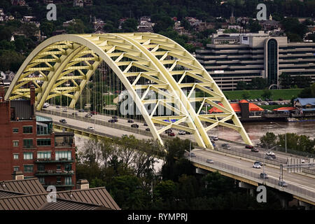 USA, Ohio, Cincinnati: Daniel Carter Beard Bridge Span Stock Photo - Alamy