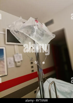 closeup of a medical saline solution Stock Photo - Alamy