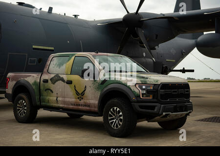 Members of the 330th Recruiting Squadron visit a Block 30 AC-130J ...