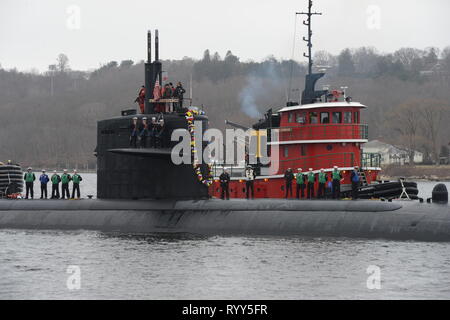 USS Providence (SSN-719 Stock Photo - Alamy