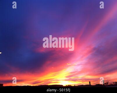 purple sky at sunset, purple pink sky Stock Photo - Alamy