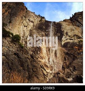 Bridalveil Fall at a trickle during fall. Yosemite Valley, Yosemite ...