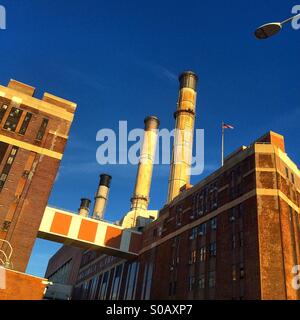 Consolidated Edison Power Plant New York City USA Stock Photo - Alamy