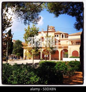 Puerto Pollensa church square Stock Photo: 310349188 - Alamy