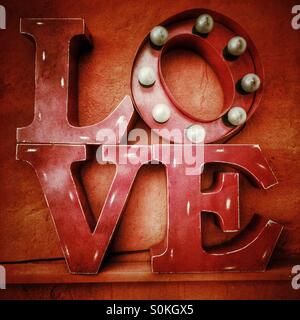 love 2 sign Stock Photo - Alamy