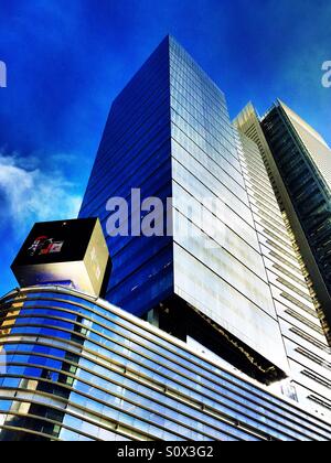 Microsoft, 11 Times Square, New York, NYC storefront photo of a ...