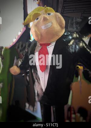 Donald Trump paper-mache Paper-maché during Rosenmontag carnival parade ...
