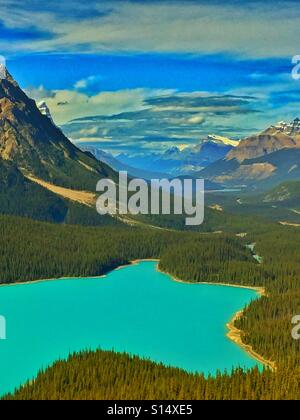 Peyton Lake, Banff National Park, Alberta, Canada Stock Photo - Alamy