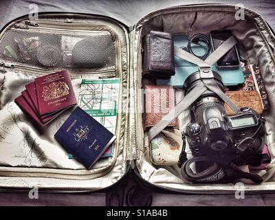 Bag packed, ready to go Stock Photo - Alamy