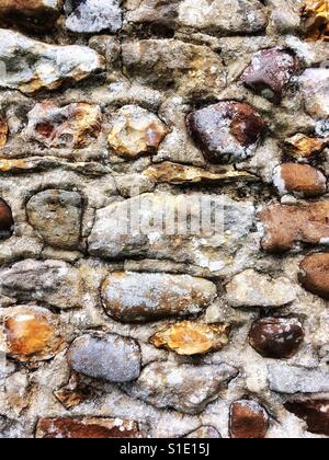 Flint and cobble wall Stock Photo - Alamy