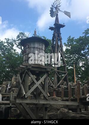 Miniature Golf Windmill Stock Photo: 48230747 - Alamy