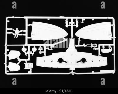Airfix Supermarine Spitfire MkIa scale model Stock Photo - Alamy
