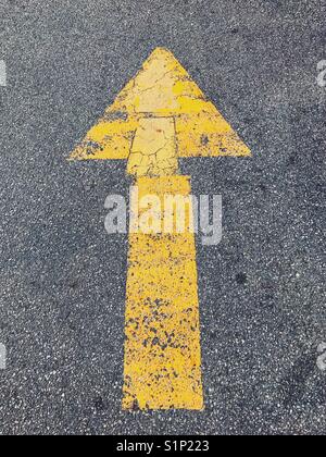 yellow Arrow pointing up direction symbol. yellow Directional Arrow ...