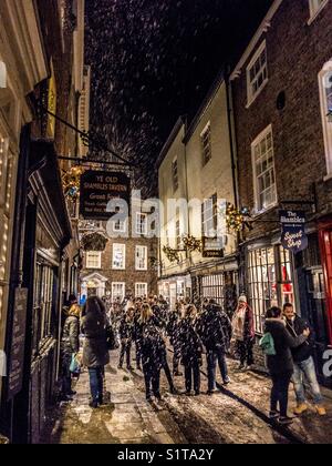 snow falling snowing at night in dolomites mountains Stock Photo - Alamy