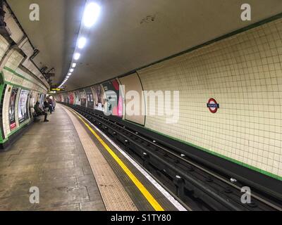 Highgate Tube station Stock Photo - Alamy