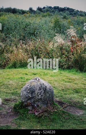 The Clan Fraser memorial stone, Culloden battlefield, Inverness Stock ...
