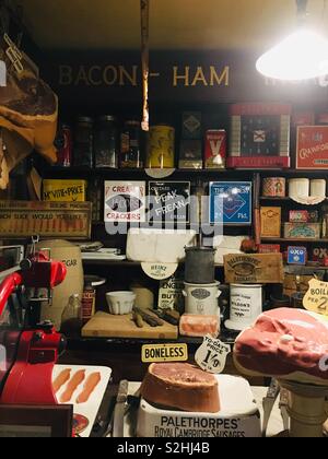 Vintage grocery shop interior UK Stock Photo - Alamy