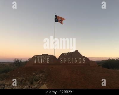 "Welcome to Alice Springs" sign Stock Photo - Alamy