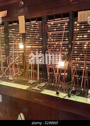 Telephone operator switchboard 1950s Stock Photo - Alamy