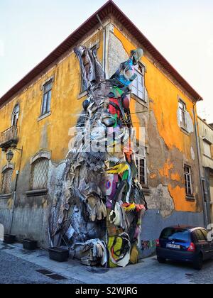 Rabbit Sculpture Porto Stock Photo - Alamy