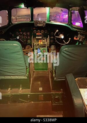 The cockpit of 1950s constellation aircraft is now part of the cocktail ...
