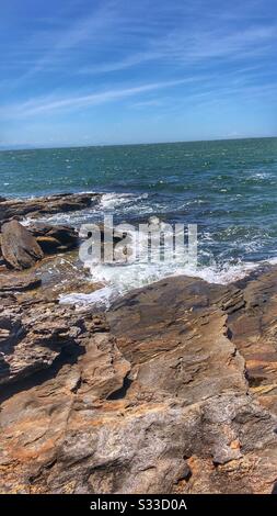 Rocky shoreline in Buzios, Brazil Stock Photo - Alamy