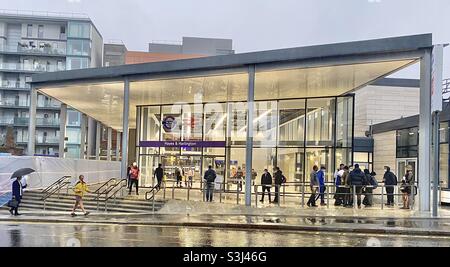 Hayes and Harlington new TFL Rail train station Stock Photo - Alamy