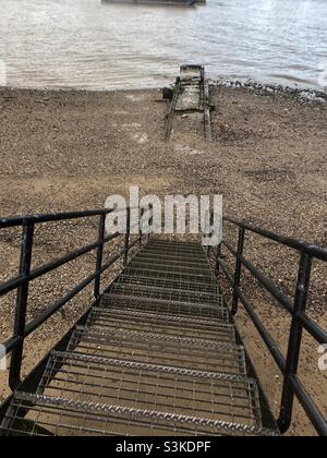 Steps leading down to the River Thames foreshore at New Crane Stairs ...
