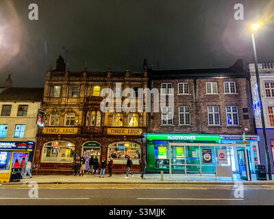 Three Legs pub, The Headrow, Leeds, West Yorkshire, England, UK Stock ...