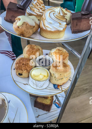 Afternoon tea, Grand hotel, Brighton Stock Photo - Alamy
