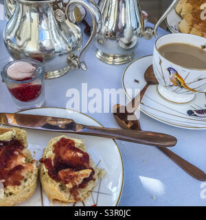Afternoon tea, Grand hotel, Brighton Stock Photo - Alamy