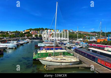 Spike island. Bristol harbourside Stock Photo - Alamy