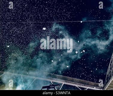 Coldplay concert at Wembley Stadium Stock Photo - Alamy