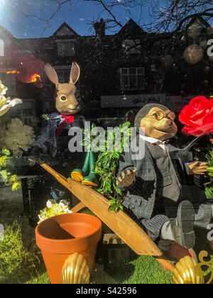 Curious fox gift shop Stock Photo - Alamy