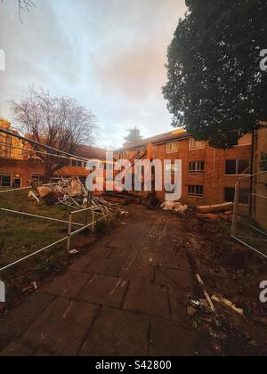 Mais House on Sydenham Hill, boarded and abandoned by City of London ...