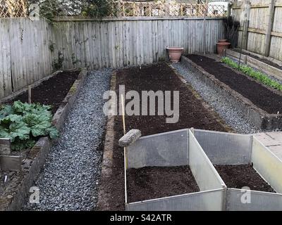 Dig For Victory - Grow Your Own Vegetables - British WWII Propaganda ...