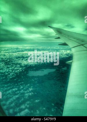 wing of plane inflight Stock Photo - Alamy