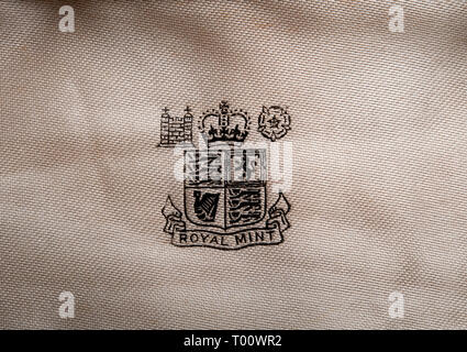 Royal Mint crest Stock Photo - Alamy